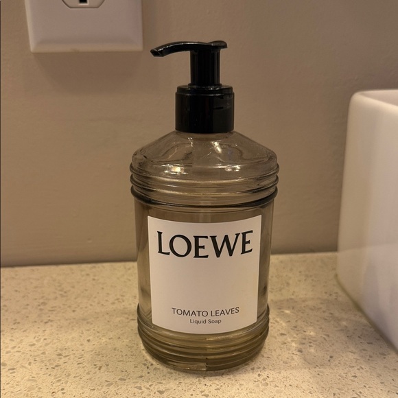 Loewe | Bath | Loewe Tomato Leaves Liquid Soap Glass Bottle | Poshmark